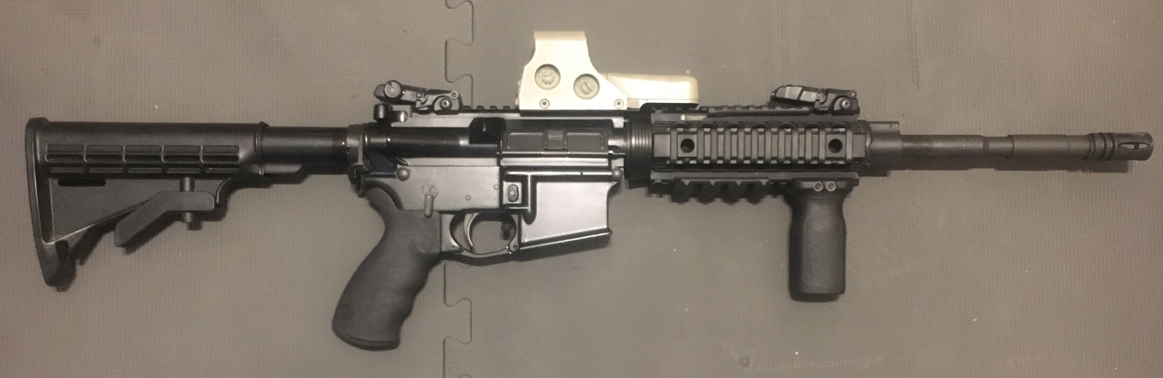 File:C8 semi-automatic rifle with EOTech.jpg | Trendy Digests